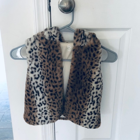 wonder nation | Jackets & Coats | Adorable Furry Cheetah Vest | Poshmark
